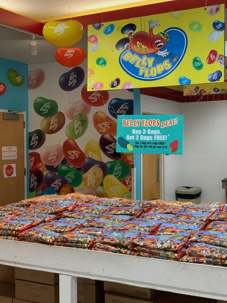 How to plan a visit to the Jelly Belly Factory | Living and Loving Our ...